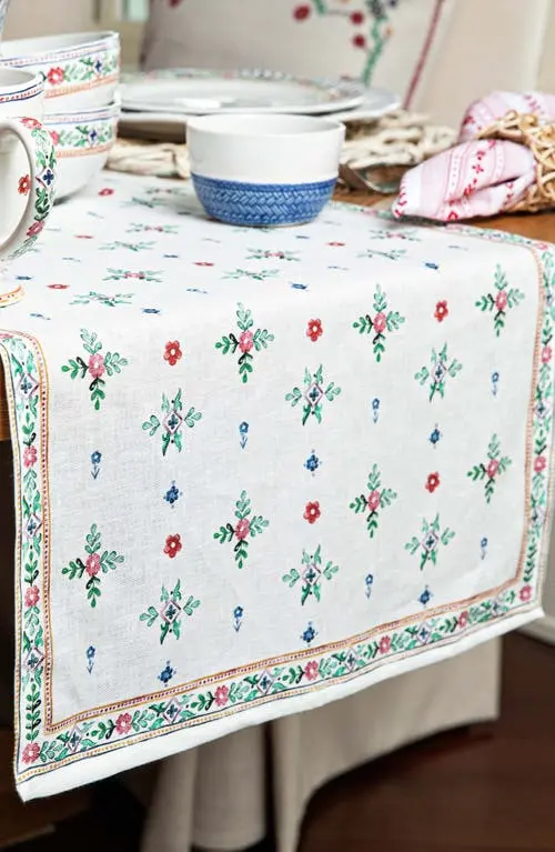 JULISKA Heidi Linen Table Runner
