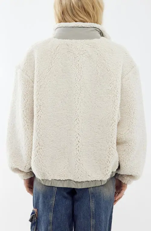 BDG URBAN OUTFITTERS Boxy Fleece Jacket - Ecru