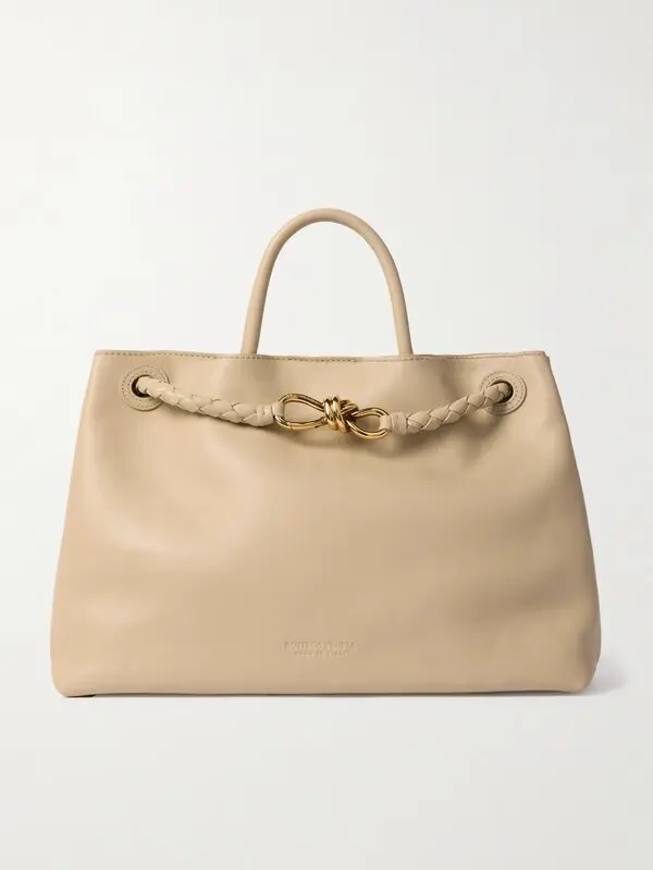 Bottega Veneta Andiamo Medium Leather Tote