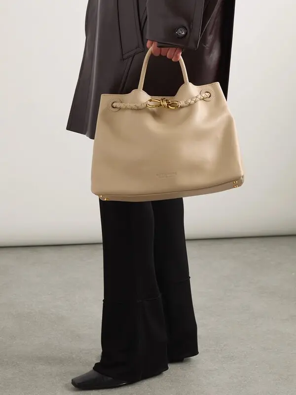 Bottega Veneta Andiamo Medium Leather Tote