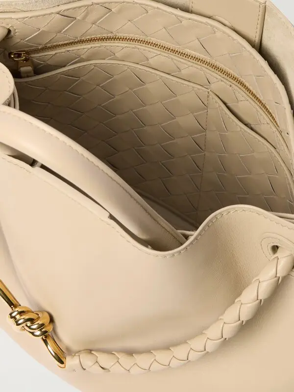 Bottega Veneta Andiamo Medium Leather Tote