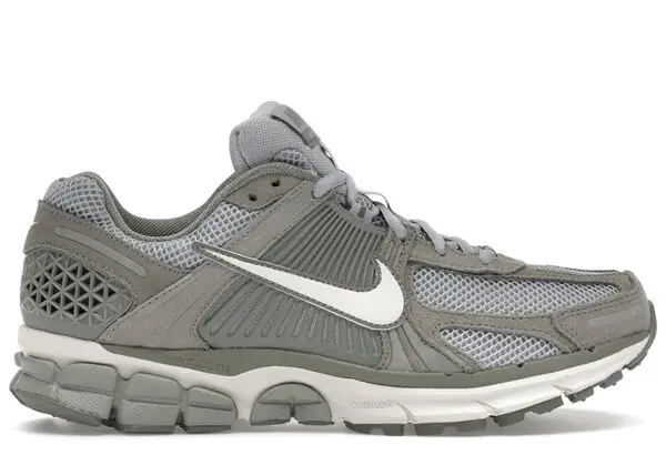 Nike Zoom Vomero - Dark Stucco/light Smoke Grey/phantom