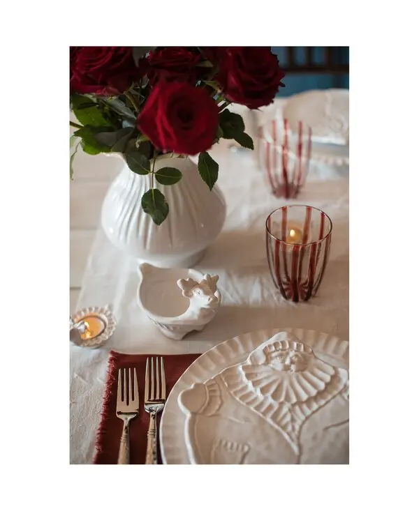 VIETRI Pietra Natale Figural Santa Salad Plate