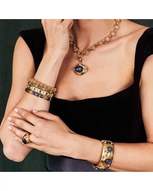 CAPUCINE DE WULF Berry Hinged Bangle Bracelet