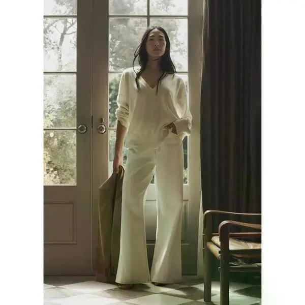 Goop Oversized V-neck Cashmere Sweater