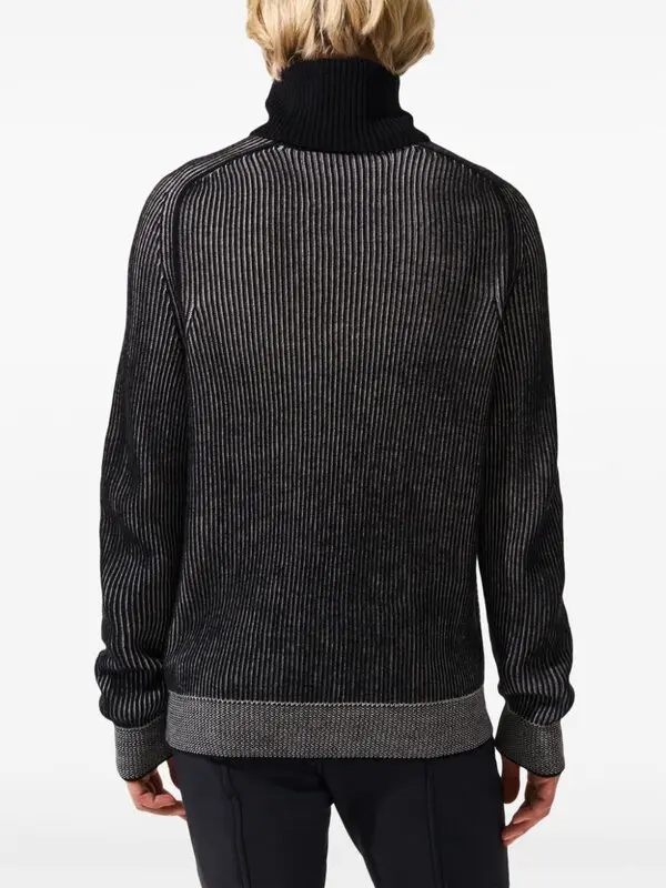 Perfect Moment Wavy Star Roll-neck Jumper