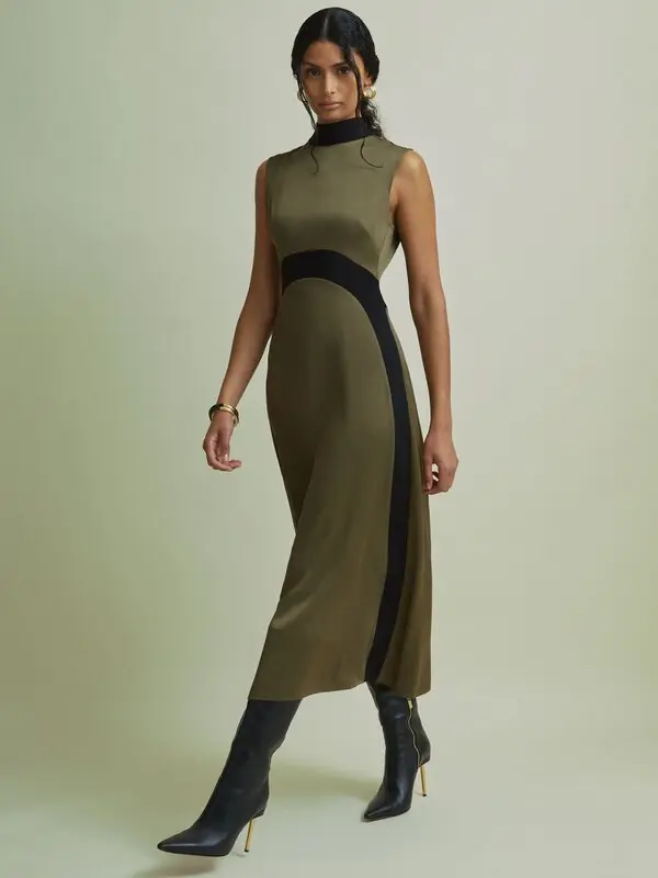 green emerald velvet dress Shoulder Detail Midi Dress – Florere main image 1