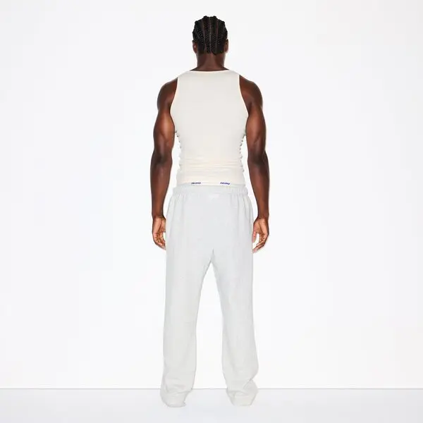SKIMS Classic Straight Leg Pants | Grey | | Fleece Lounge - Light Heather Grey