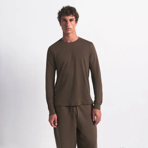 SKIMS Classic Long Sleeve T Shirt | White | | Cotton - Driftwood