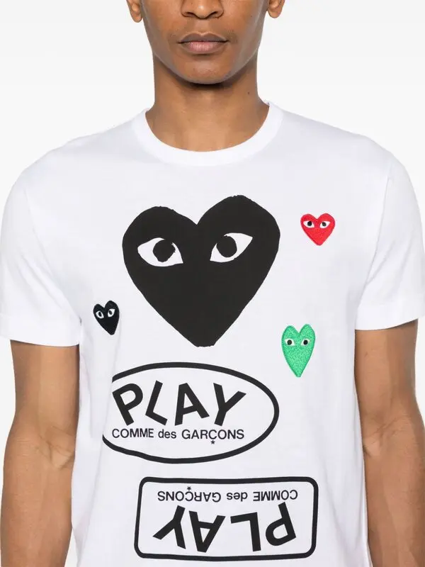Play Comme Des Garcon Heart-patch T-shirt