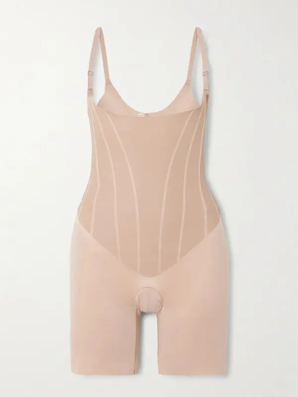 Spanx Spanxsupersculpt Totalcontour Open-bust Mid-thigh Bodysuit - Neutrals