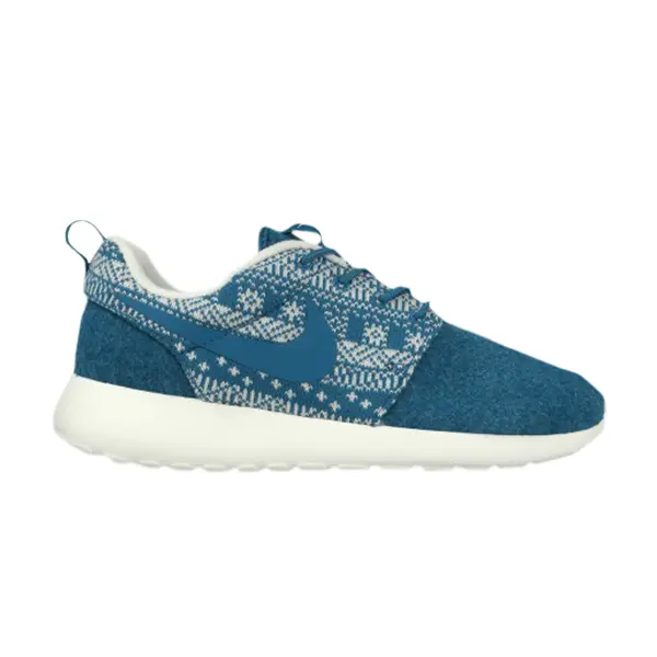 Nike Roshe One Winter 'christmas Sweater Pack' Sneakers - Blue