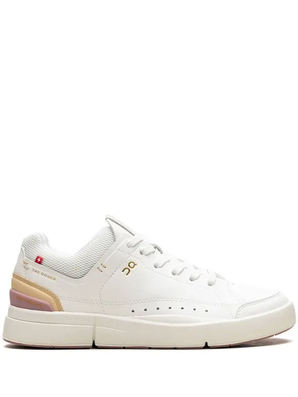 On The Roger Centre Court Sneakers