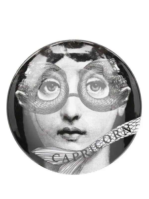 FORNASETTI Tema E Variazioni N.357 Capricorn Wall Plate - Black