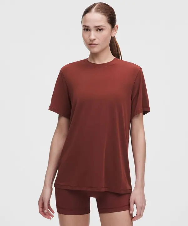 Lululemon Jersey Training Short-sleeve Shirt - Cranberry Charm