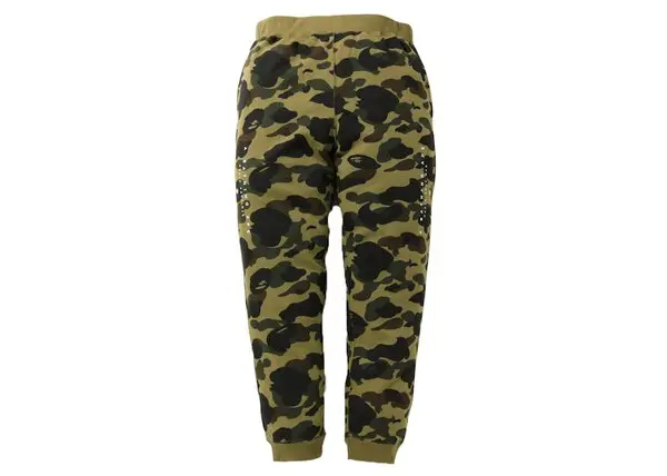 A BATHING APE 1st Camo Sweatpants - Green