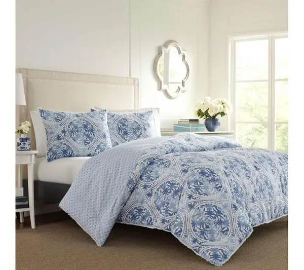 Laura Ashley Mila Blue Full Queen Comforter Sha Set