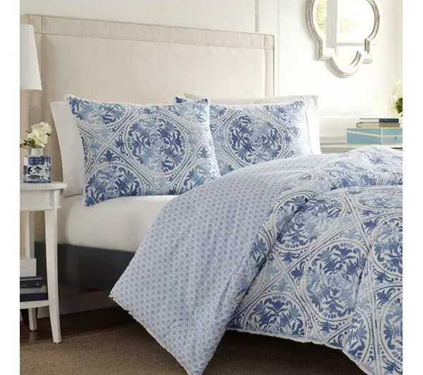 Laura Ashley Mila Blue Full Queen Comforter Sha Set