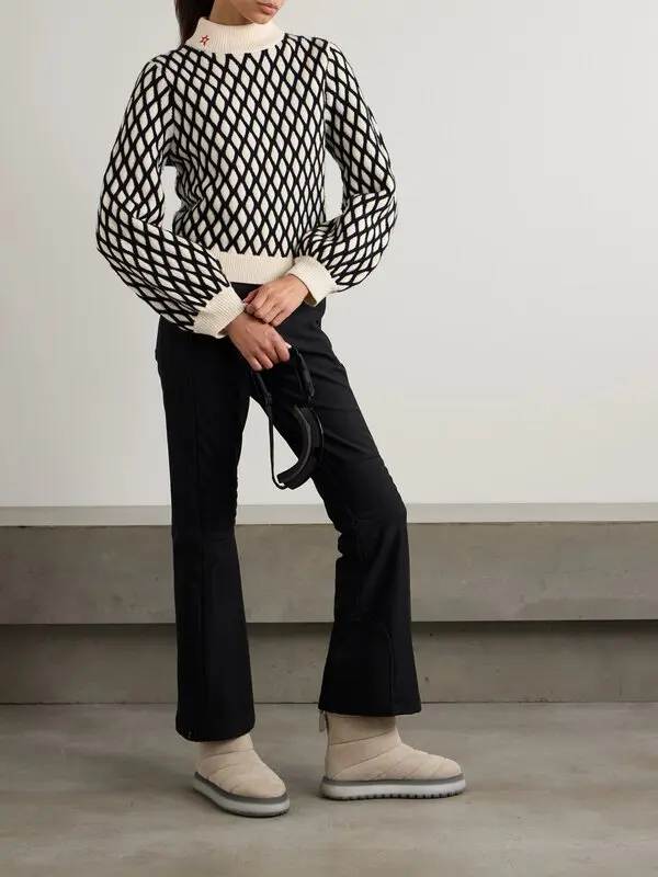 Perfect Moment Carving Air Wool And Cashmere-blend Jacquard Sweater - Cream