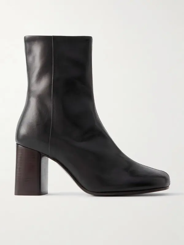 LEMAIRE Anatomic Leather Ankle Boots - Black