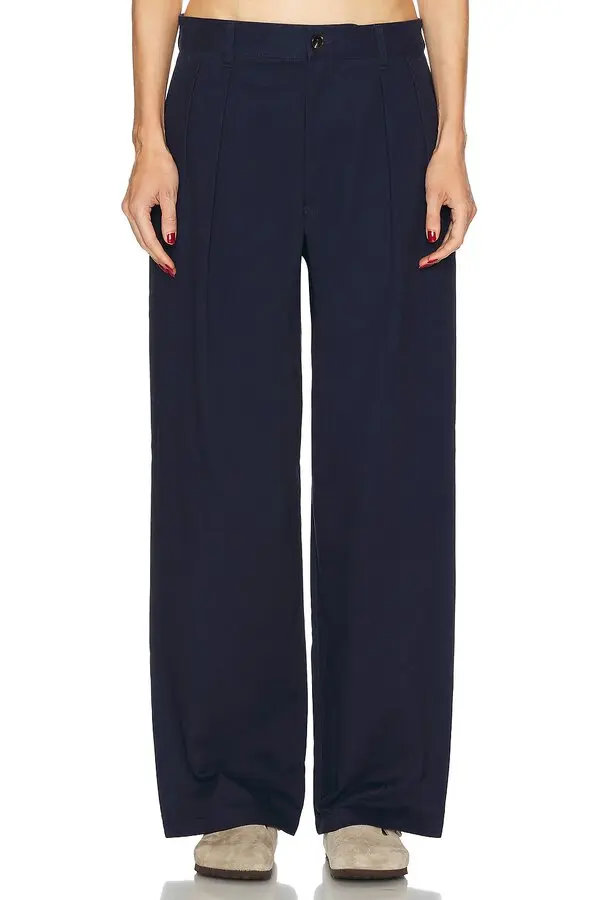 WAO Wide Leg Pleated Trouser