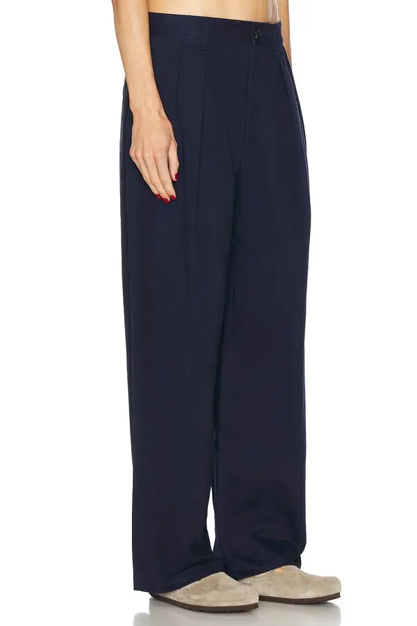 WAO Wide Leg Pleated Trouser