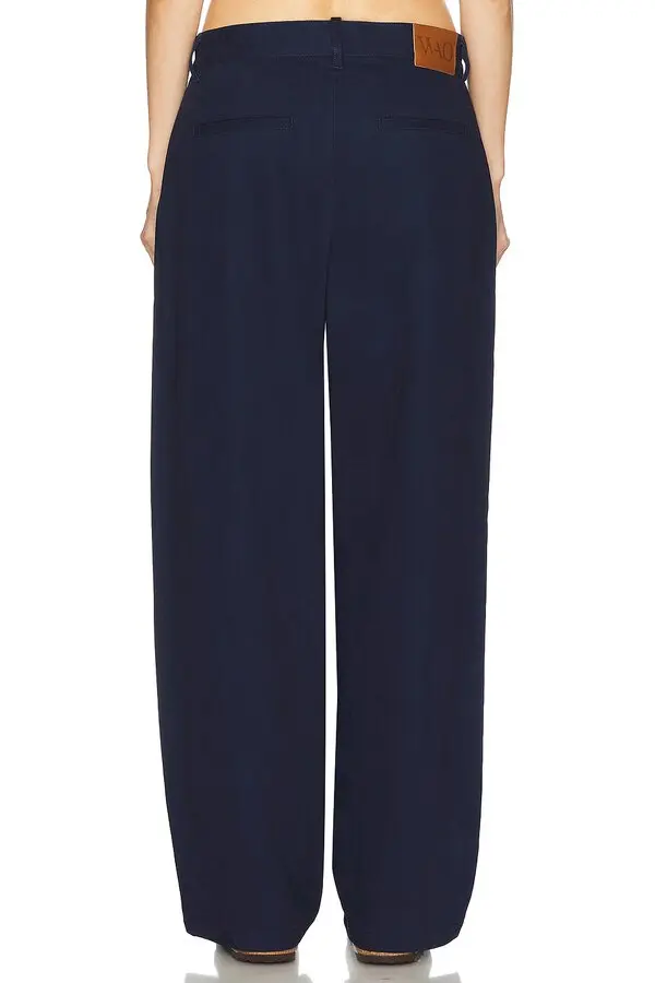 WAO Wide Leg Pleated Trouser