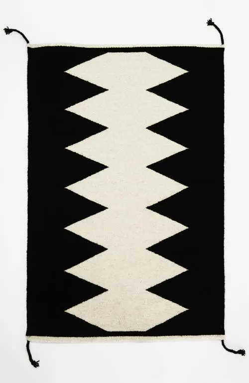 ARCHIVE NEW YORK Zapotec Zig Zag Handwoven Flatweave Wool Rug - Black