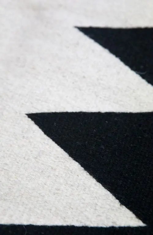 ARCHIVE NEW YORK Zapotec Zig Zag Handwoven Flatweave Wool Rug