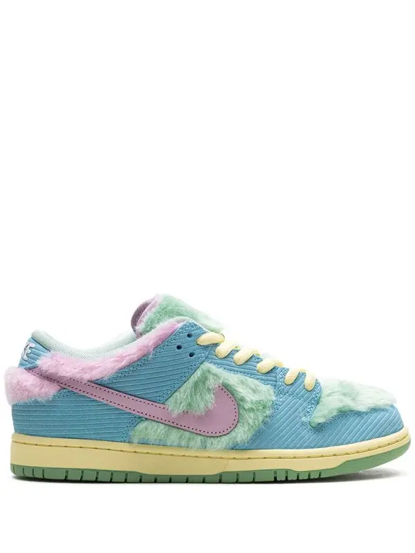 Nike Sb Dunk Low Verdy Visty Sneakers
