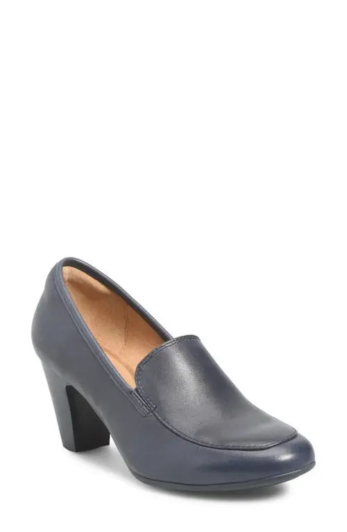 SOFFT Lucinda Water Resistant Loafer Pump