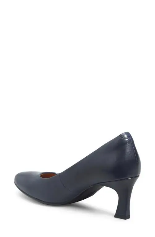 SOFFT Samy Pointed Toe Pumps
