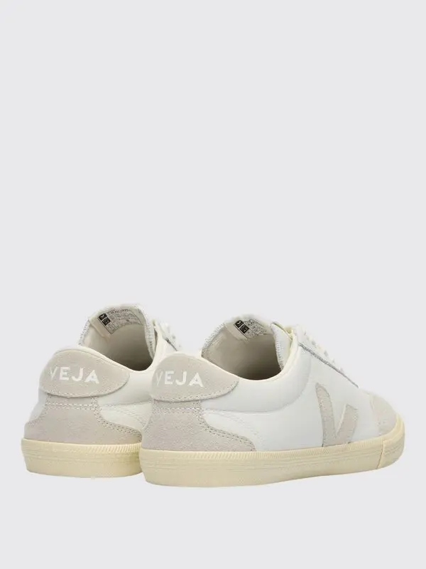 VEJA Lace-up Sneakers