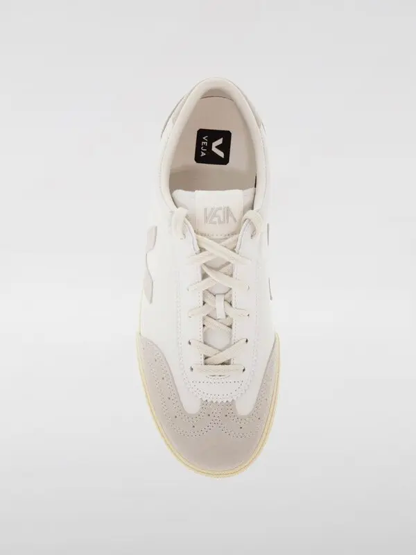 VEJA Sneakers