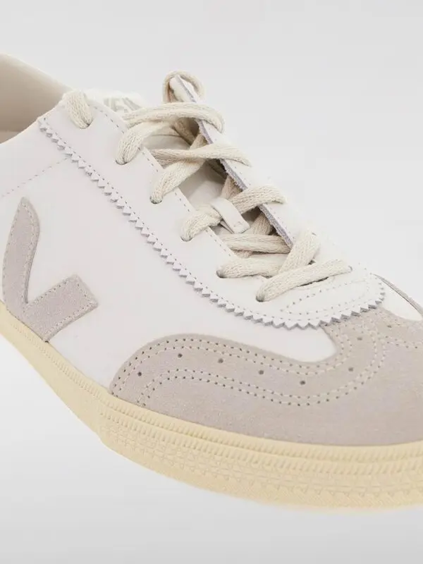 VEJA Sneakers