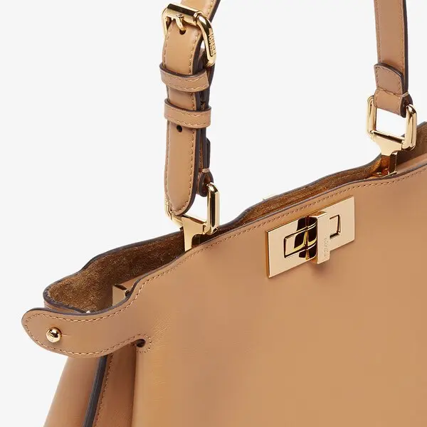 Fendi Peekaboo Soft Medium Bag - Beige
