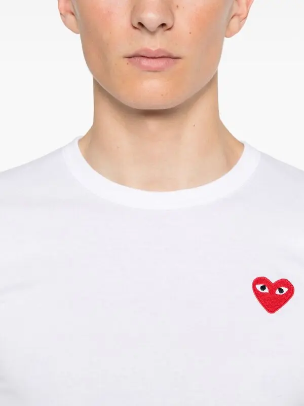 Play Comme Des Garcon Heart-patch T-shirt