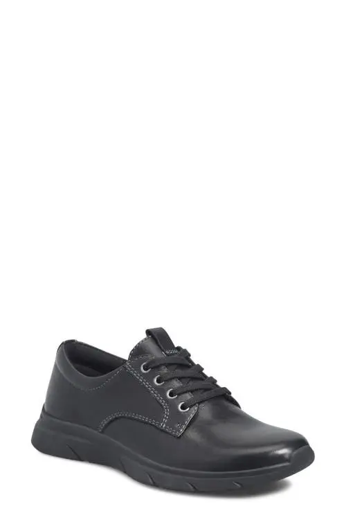 COMFORTIVA Mariah Water-resistant Sneakers - Black