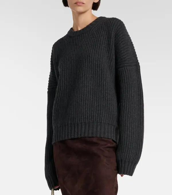 Khaite Manuela Ribbed Cashmere Sweater - Black