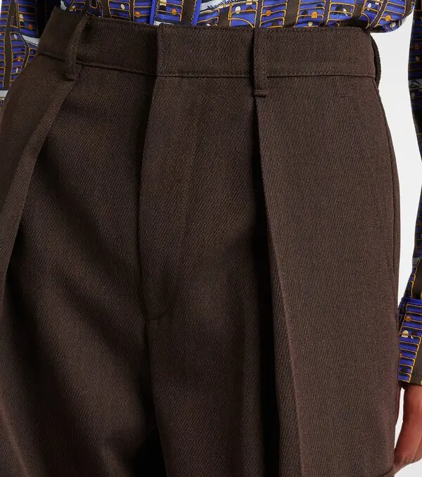 Burberry Wool Cargo Trousers - Brown