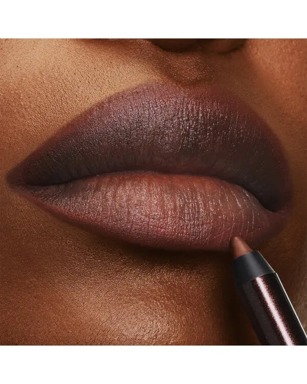 TOM FORD Runway Lip Pencil - Loves Attention