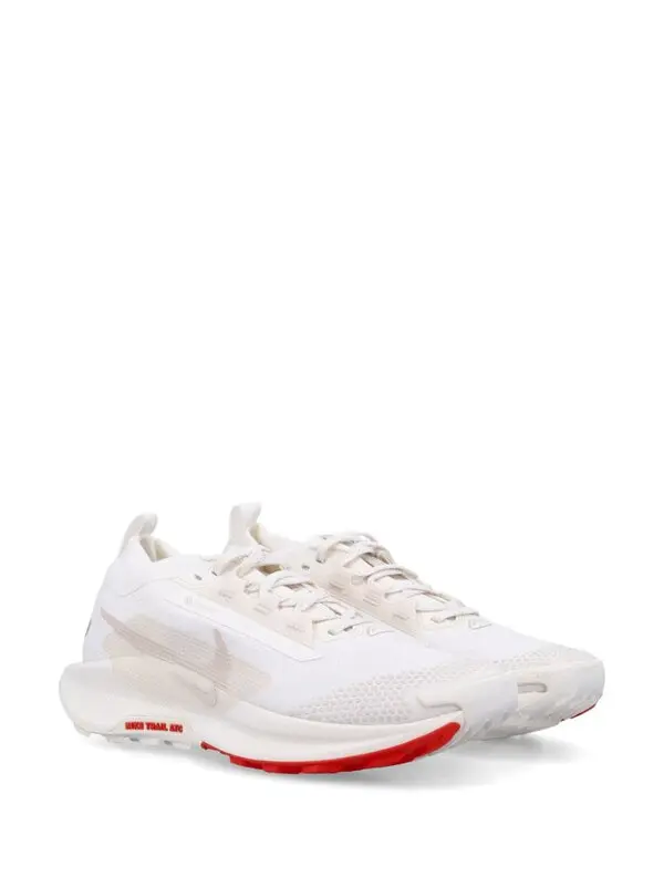 Nike Pegasus Trail 5 Sneakers - White