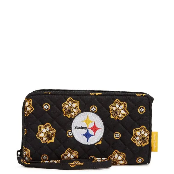VERA BRADLEY Nfl Rfid Front Zip Pittsburgh Steelers Bandana Wristlet - Multicolor