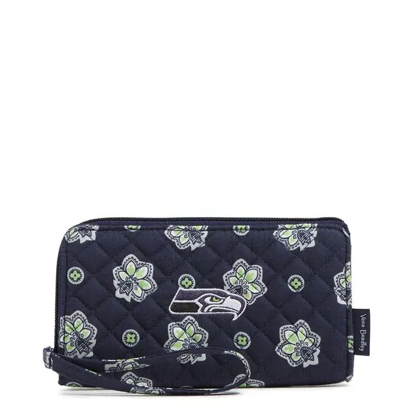 VERA BRADLEY Nfl Rfid Front Zip Seattle Seahawks Bandana Wristlet - Multicolor