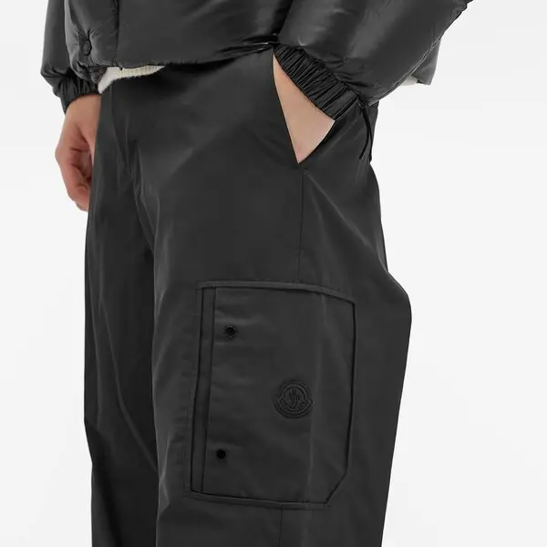 Moncler Technical Cargo Pants - Black