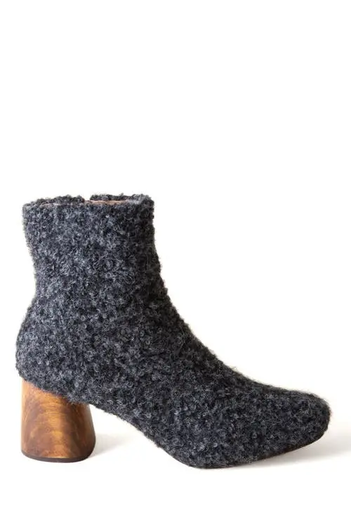 HUMA BLANCO Harlow Boot - Charcoal Alpaca
