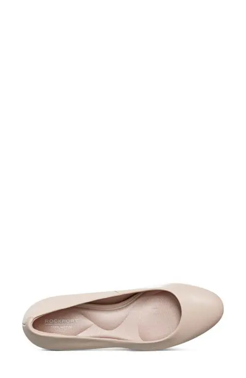 Rockport Carmen Pump - Light Natural