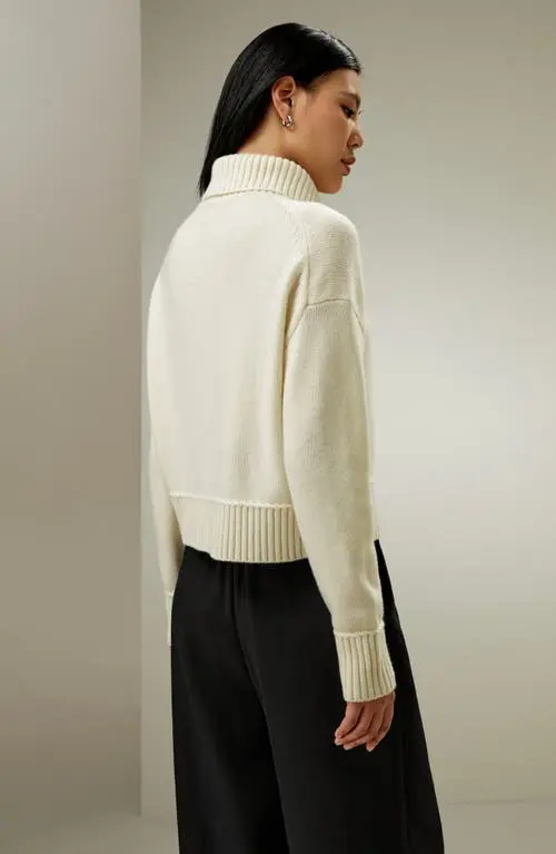 Lilysilk Relaxed Fit Wool-cashmere Blend Sweater With Lapel Collar And Zip-up - White