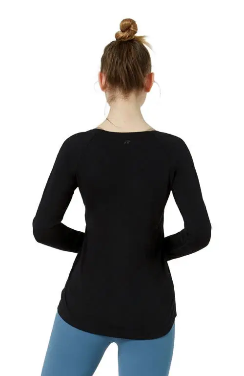 REBODY Essentials Long Sleeve Top - Black