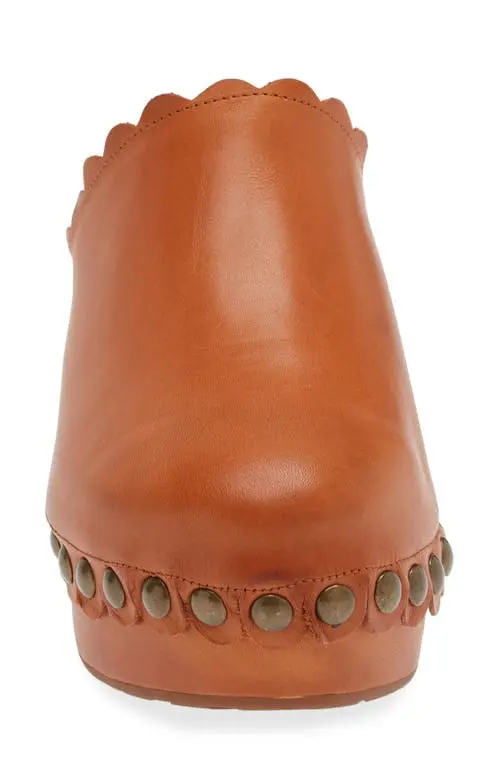 CHOCOLAT BLU Genoa Platform Clog - Cognac Leather